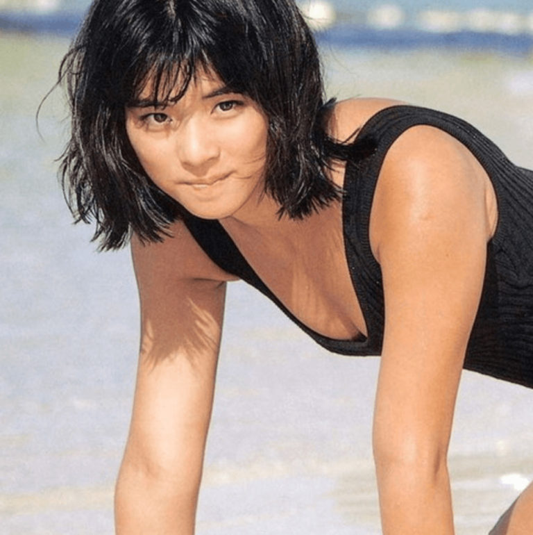 石田ゆり子の若い頃！水泳選手でデビュー当時はキャンペーンガール｜aulii.net